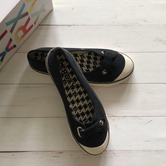 Roxy | Shoes | Brand New Roxy Flats | Poshmark